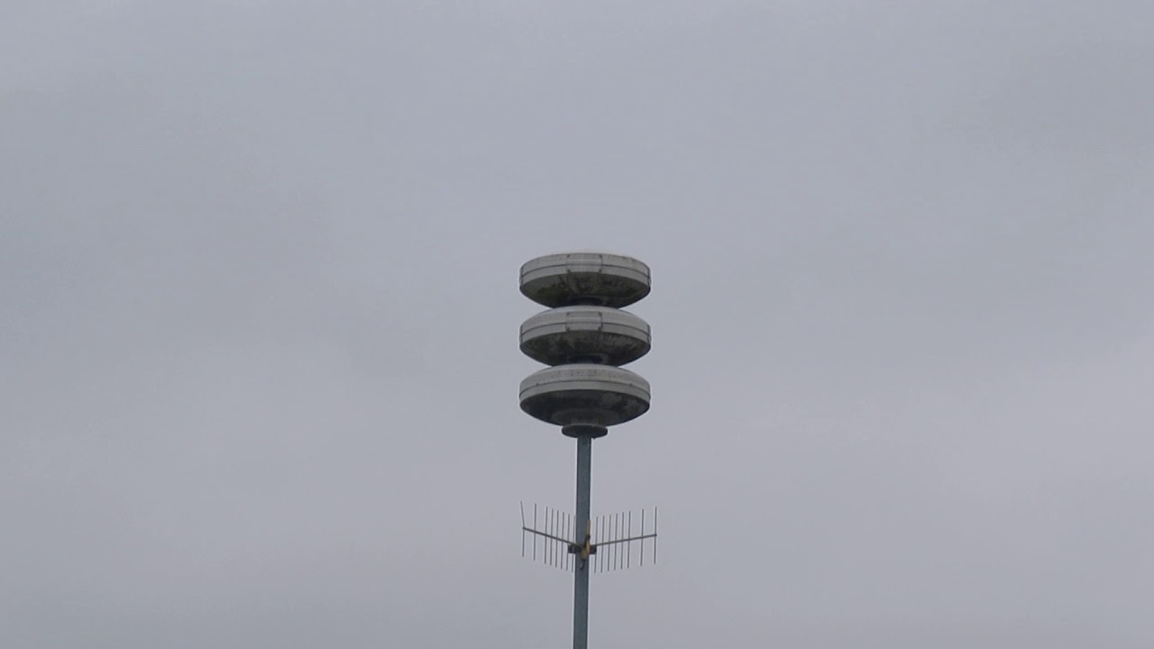 Outdoor Warning Siren Test (Utrecht, Netherlands) - YouTube
