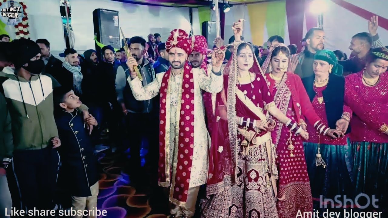 Pahadi Couple Dancejaunpur Jaunsari Marriage Dancegarhwali Kumauni Pahadi Couple Dance Youtube