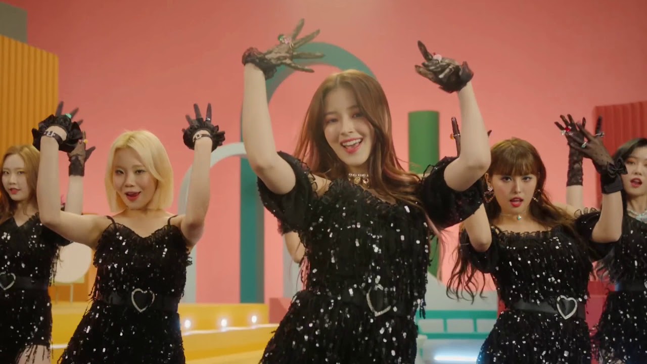 [MV] MOMOLAND(모모랜드) _ Thumbs Up (English Ver.) - YouTube