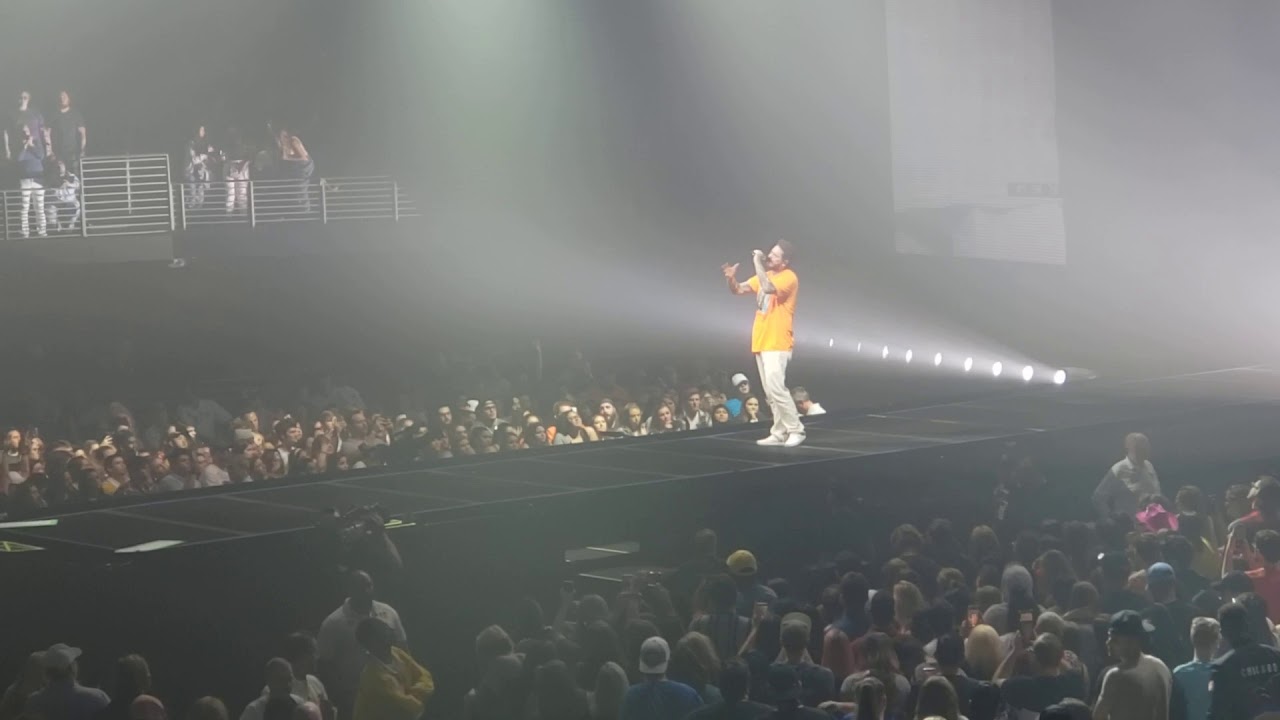 Runaway tour 2020--Post Malone live end of concert speech - YouTube