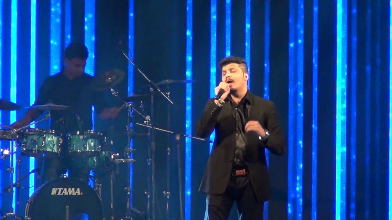 Swapnil Godbole Performing At Pune - YouTube