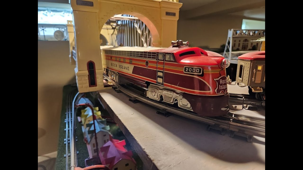 Unique Art Trains #2000 Rock Island RR - YouTube