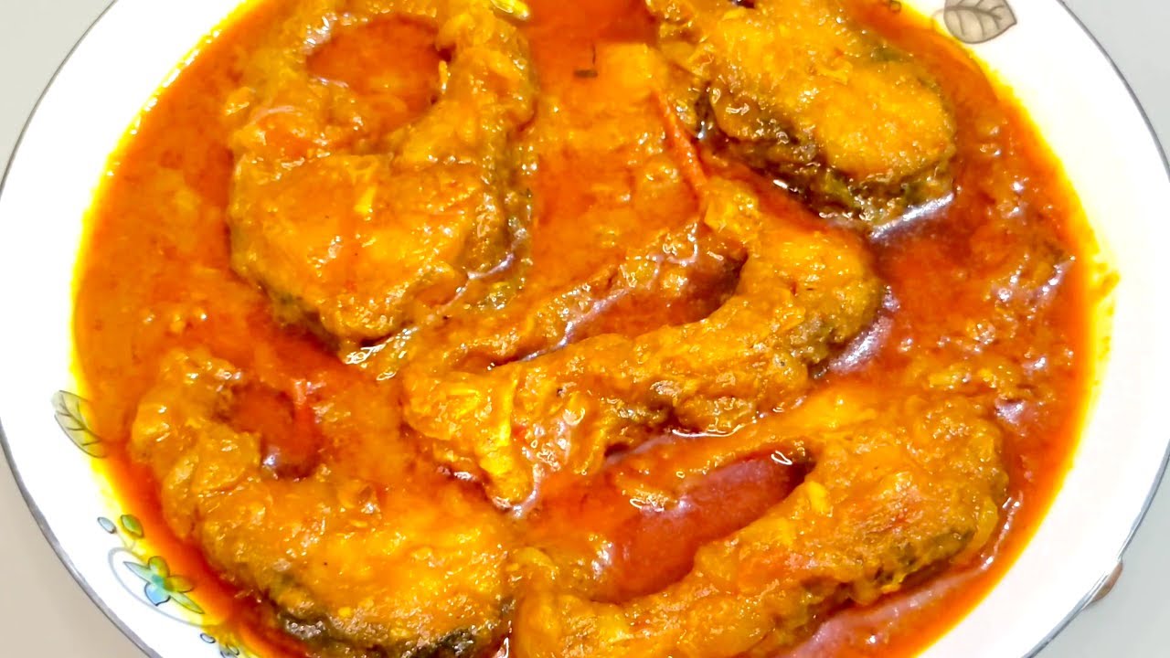 টমেটো দিয়ে রুই মাছের ভুনা || Salmon fish bhuna Recipe - YouTube