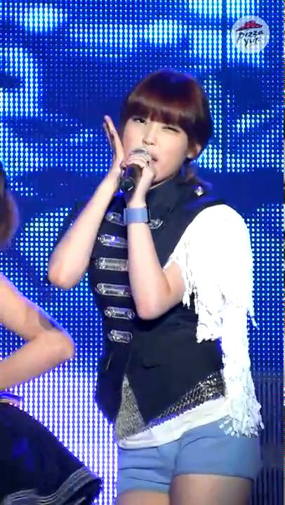 090719 아이유 IU - Boo - PizzaYut - YouTube