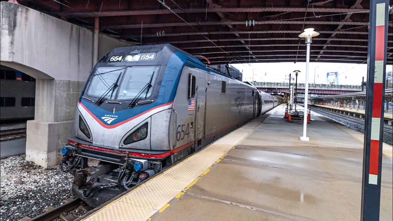 Ride on AMTK 132 - YouTube