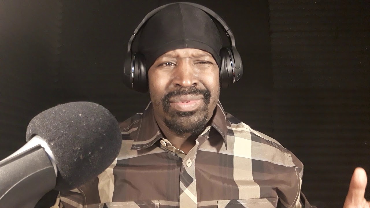 Star Calls Norbes A Url Flunky - YouTube