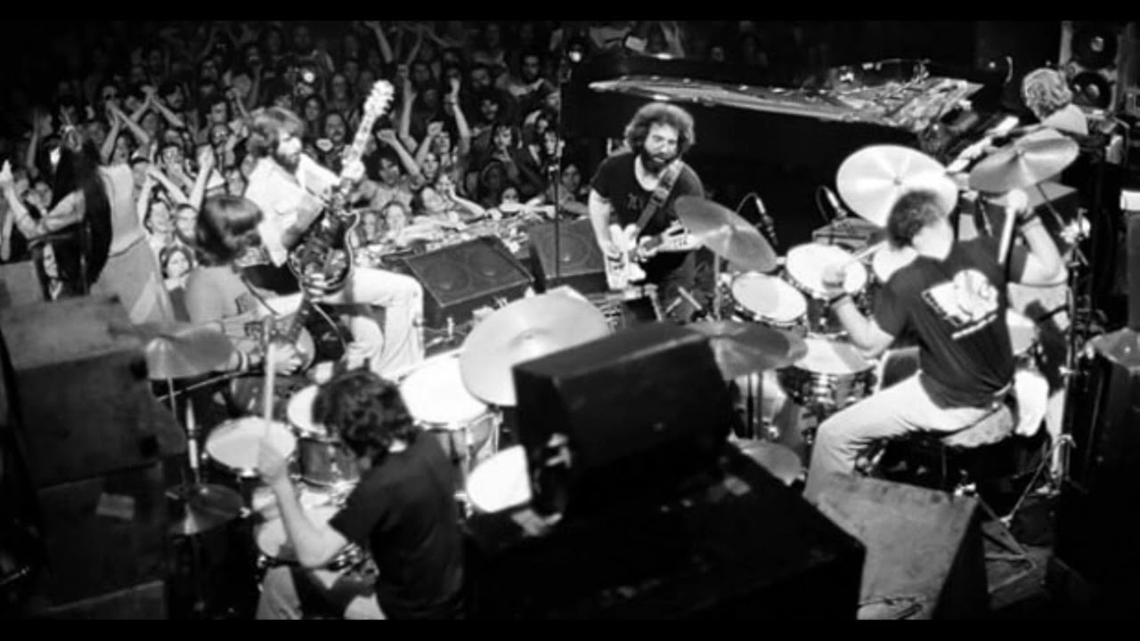 Grateful Dead - 9/29/77 - Paramount Northwest Theater - Seattle WA ...