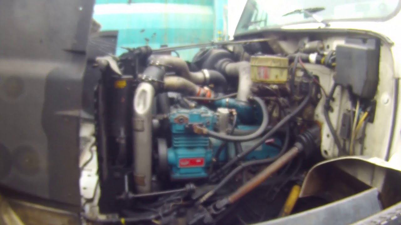 INTERNATIONAL T444E 190HP - YouTube