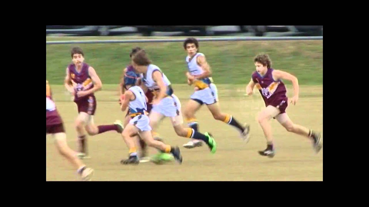 Worlds Best AFL Bounce - YouTube