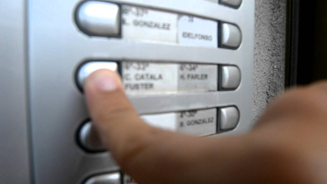COMO LLAMAR AL TIMBRE DE UNA CASA. - YouTube