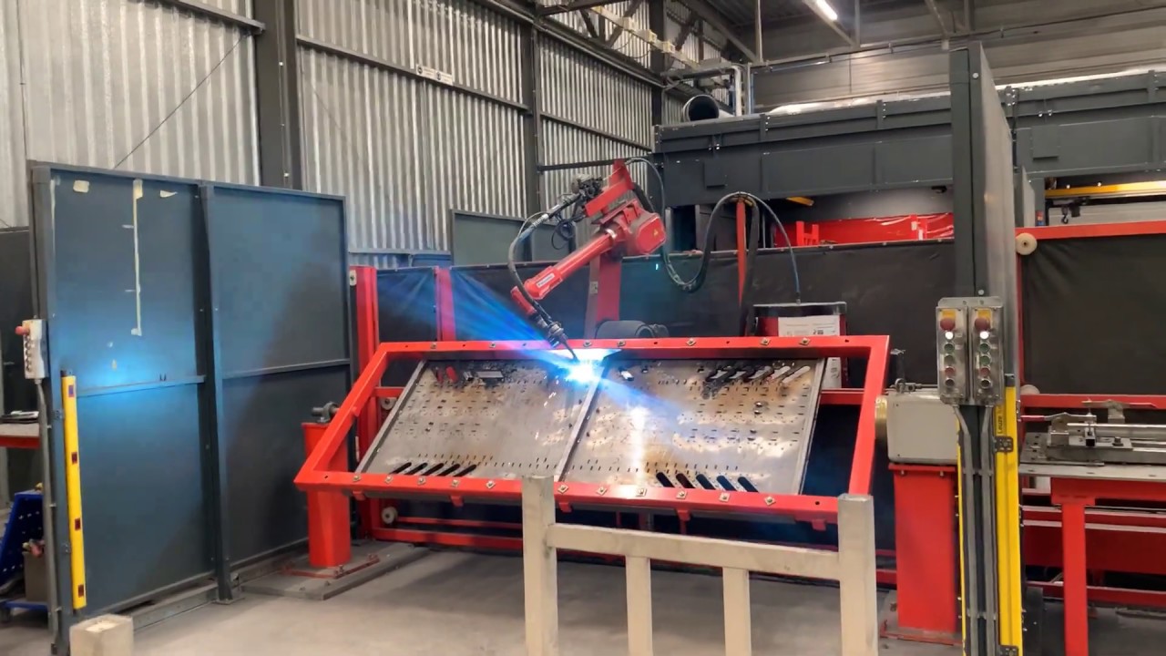 VALK/PANASONIC WELDING ROBOT FOR SALE - YouTube