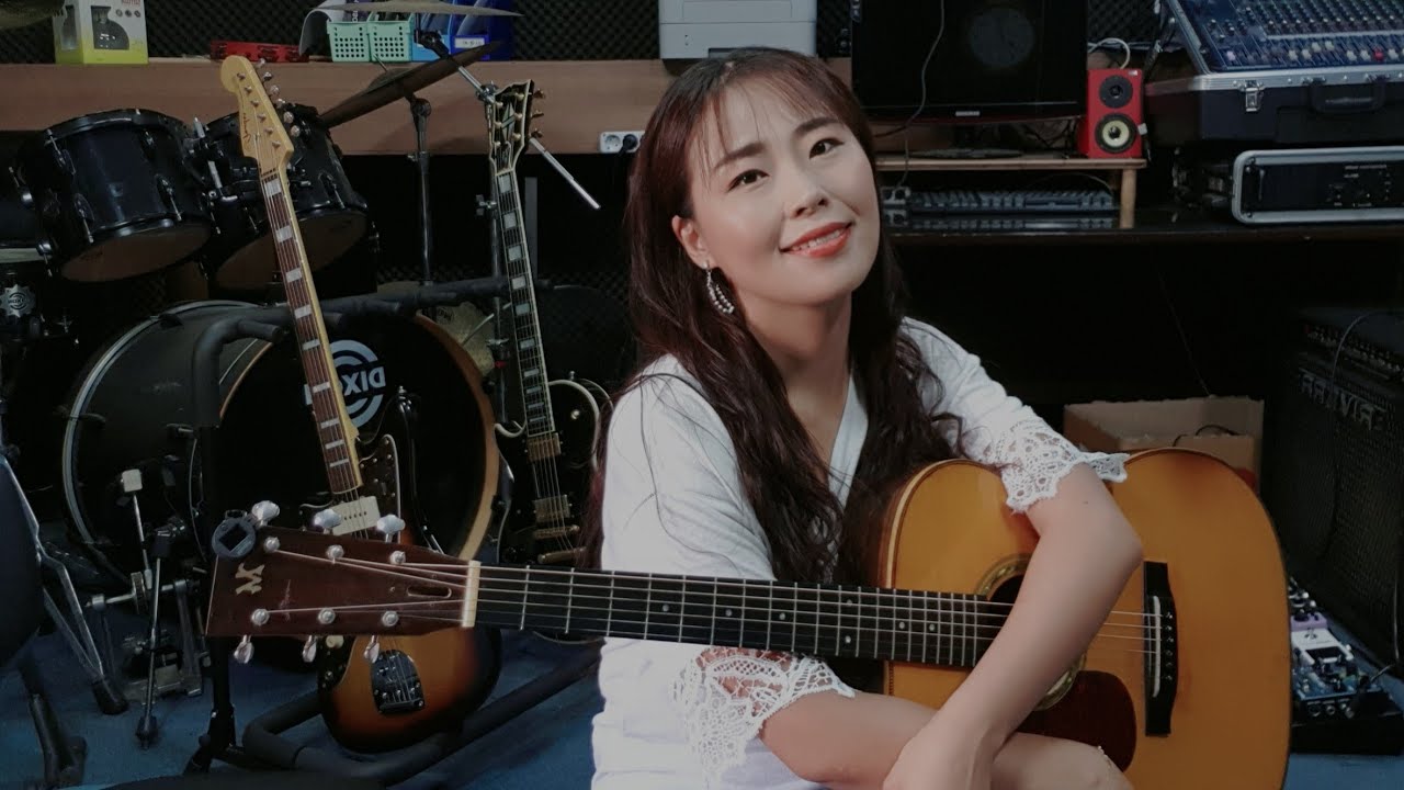 가을이 오면(서영은ver.)통기타 cover by 박미연 - YouTube