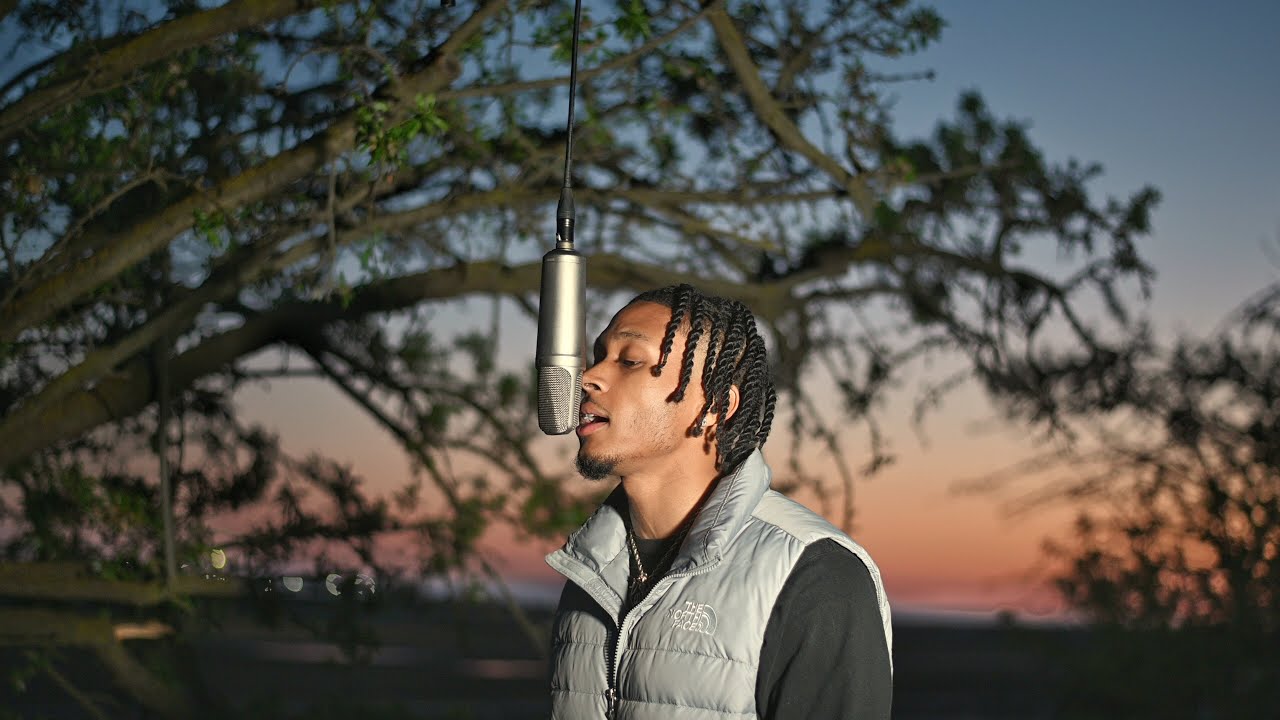 Kayloo - 2 AM “Wrong” [Performance Video] - YouTube