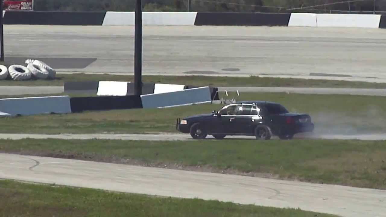 Cop car drifting - YouTube