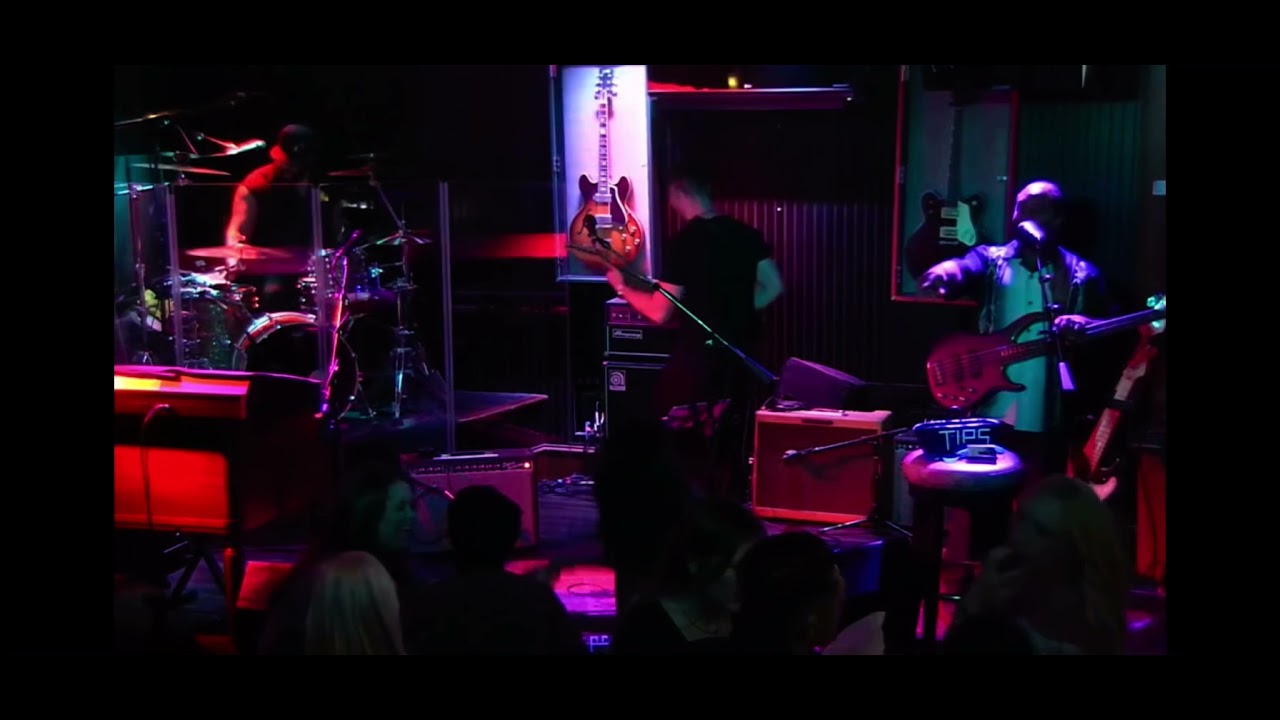 Andrew Bloom🎸/Mike Kennedy🎼/Barry Chenault 🥁-Shining star- no diggity ...