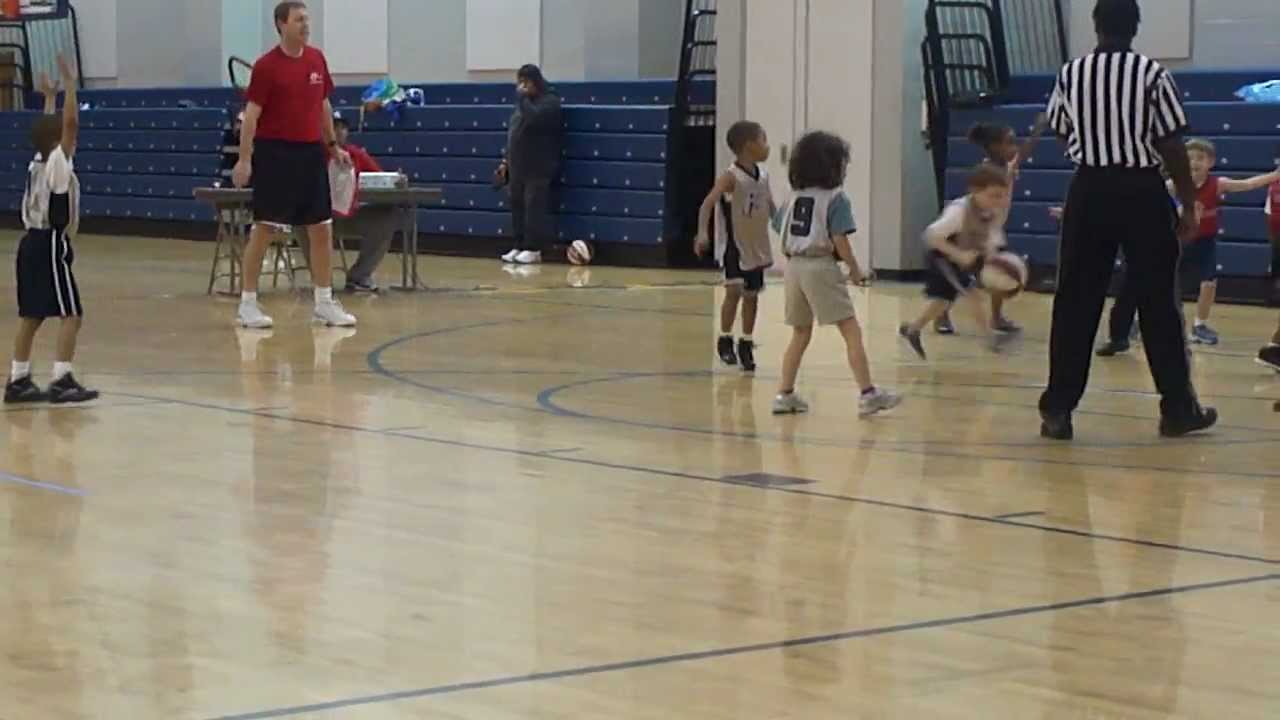 Ryan's Basketball Game - YouTube