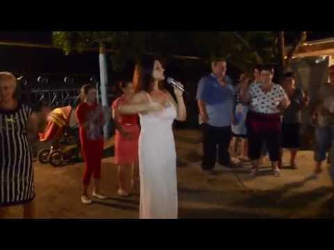 Lenuța Burghilă. Surpriză specială din partea Nataliei, fiica omagiatului!!!!