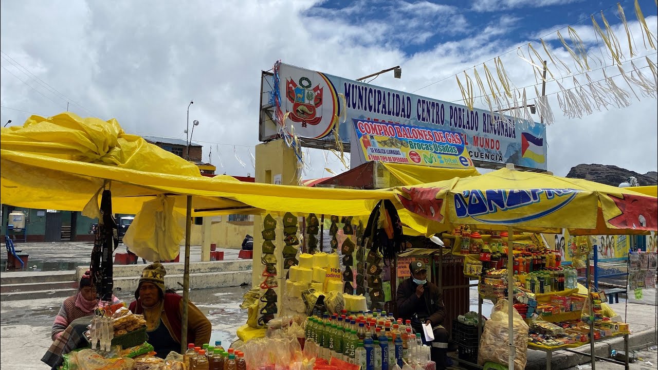 La Rinconada Main Square Plaza - YouTube