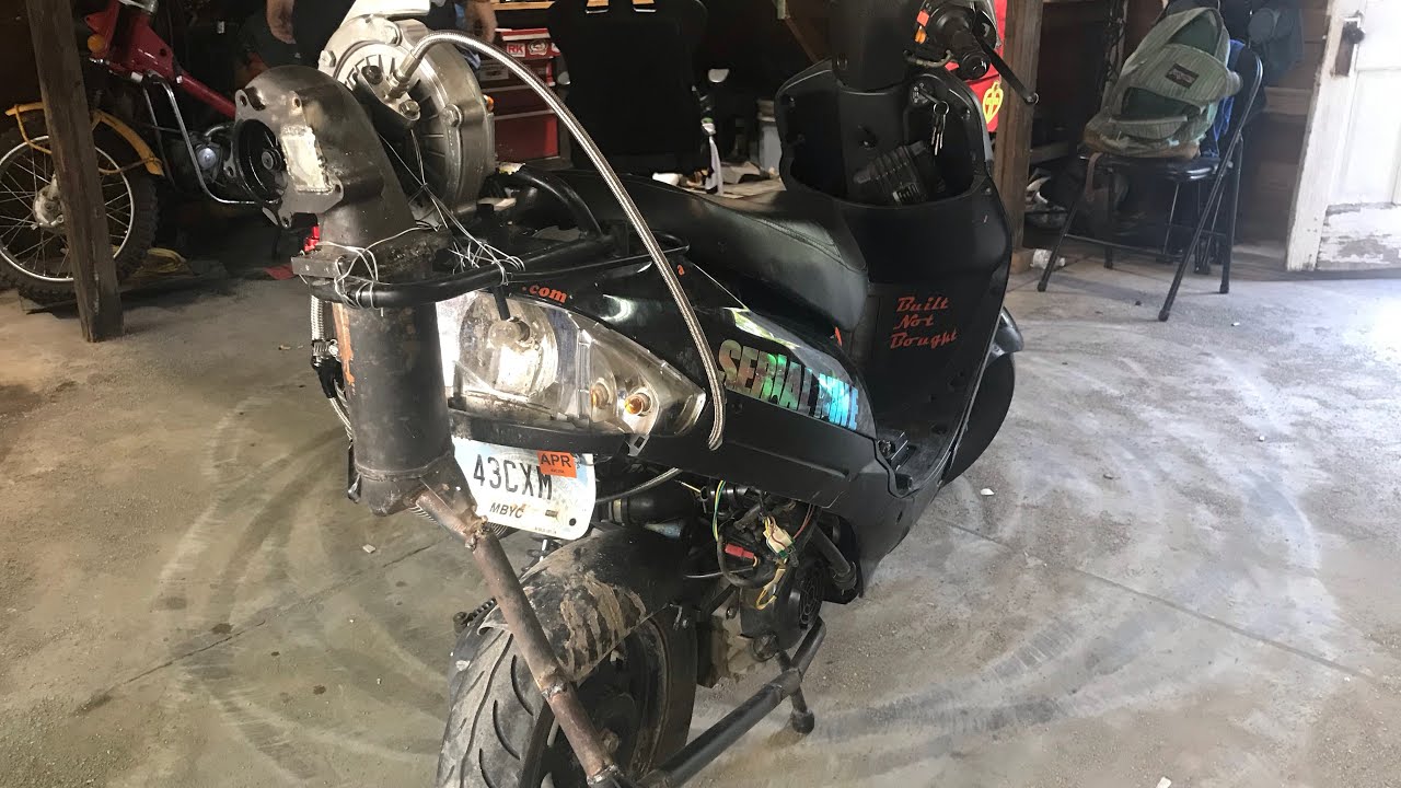 Turbo Tao Tao 50cc Moped abuse spools burnouts pulls wheelie review and ...