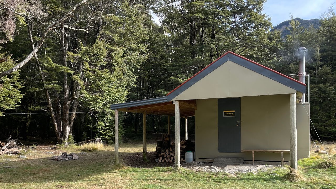 Hut Review. Basins hut - YouTube
