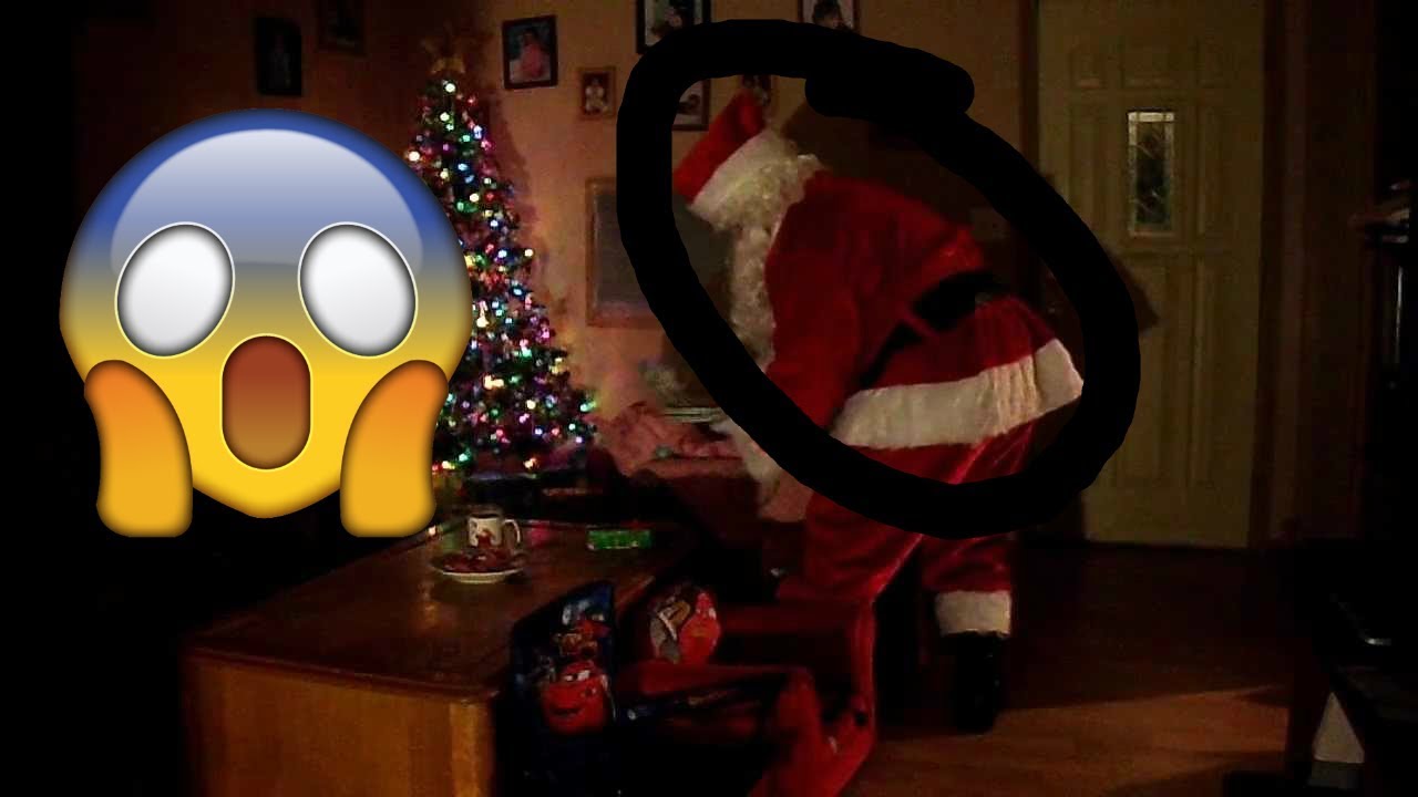 Santa Claus caught on CAMERA 2017! - YouTube