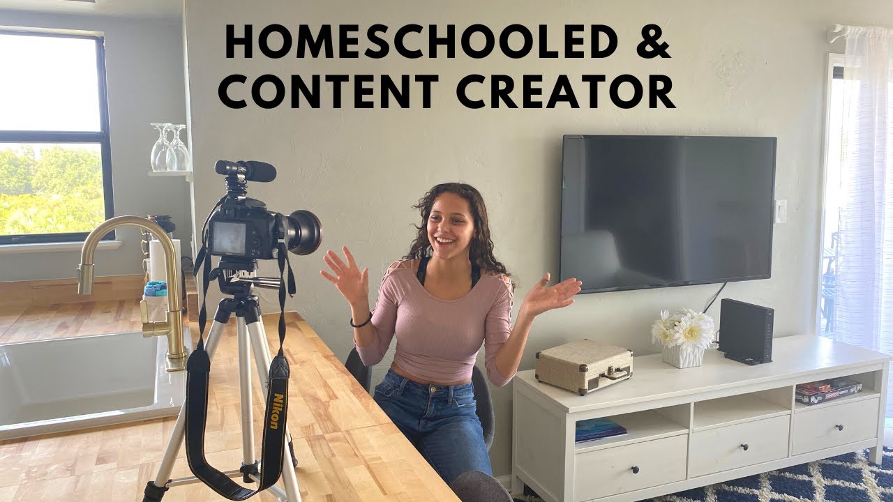 DAY IN THE LIFE of a homeschooled content creator - YouTube