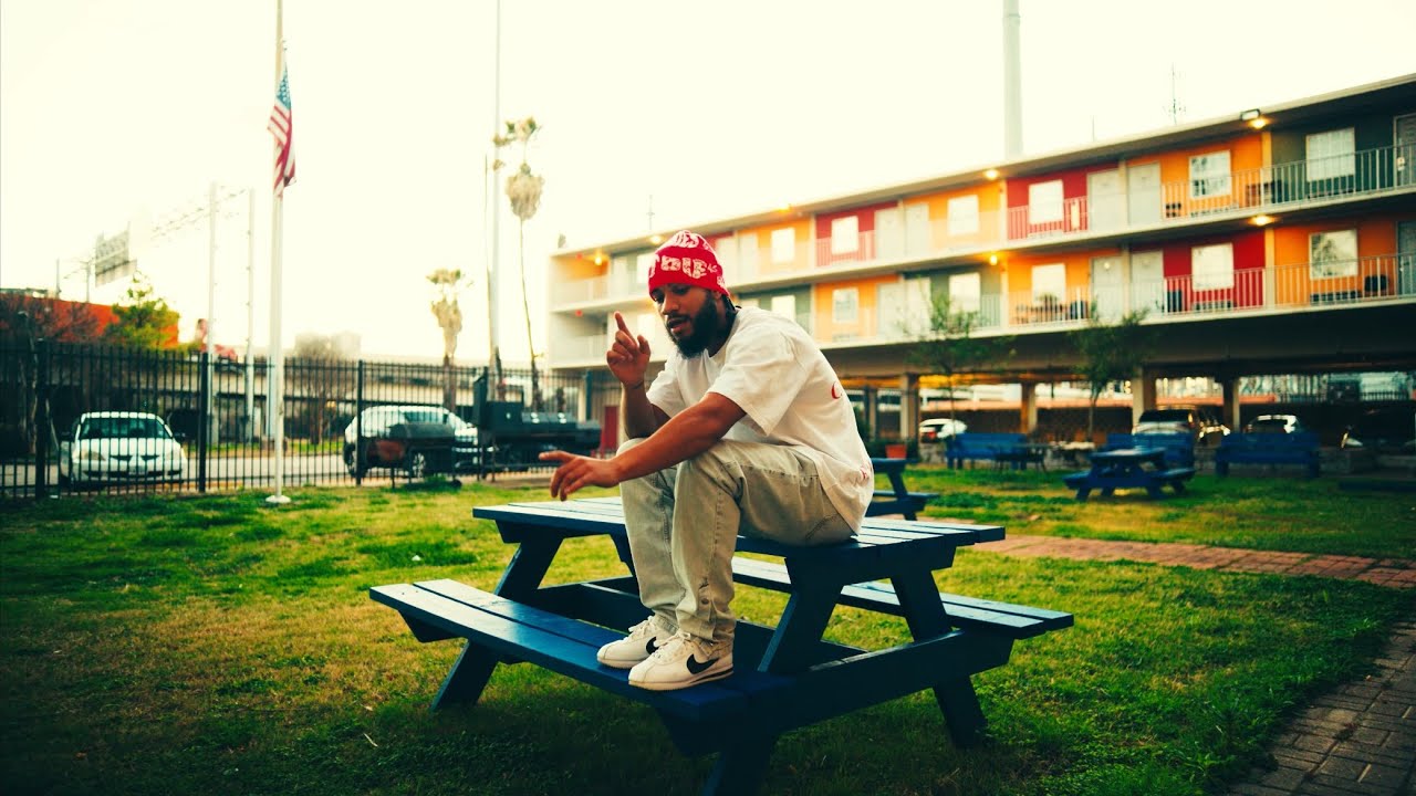 TeeCho$e - Stay With Me (Official Music Video) - YouTube