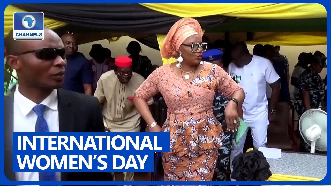 Ebele Obiano Celebrates With Inmates Of Mentally Challenges Persons ...
