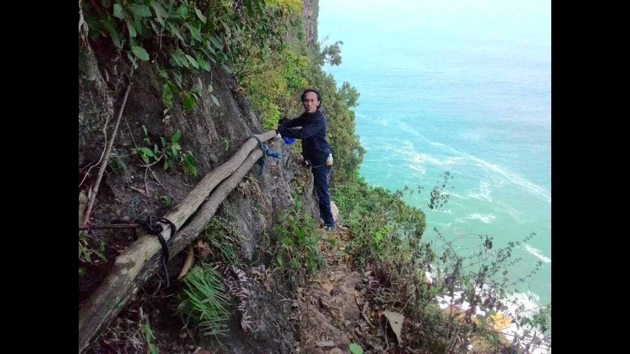 GOA LANGSE YOGYAKARTA - YouTube