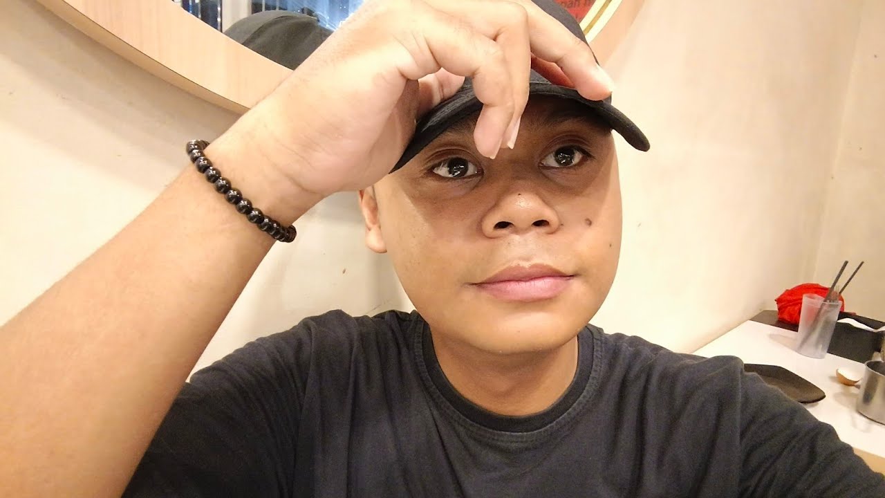 IRL (IN REAL LIFE) PERTAMA KALI - YouTube