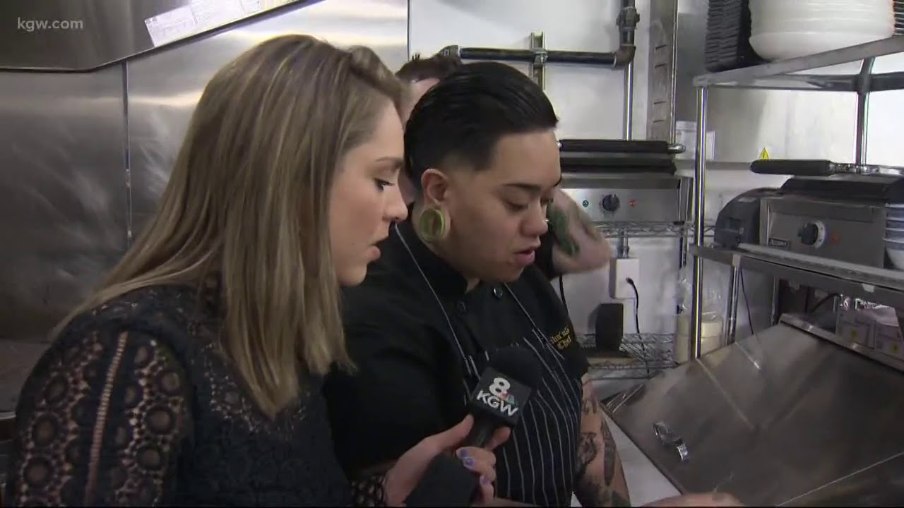 Making Pho Tacos at Chapel Hill - YouTube