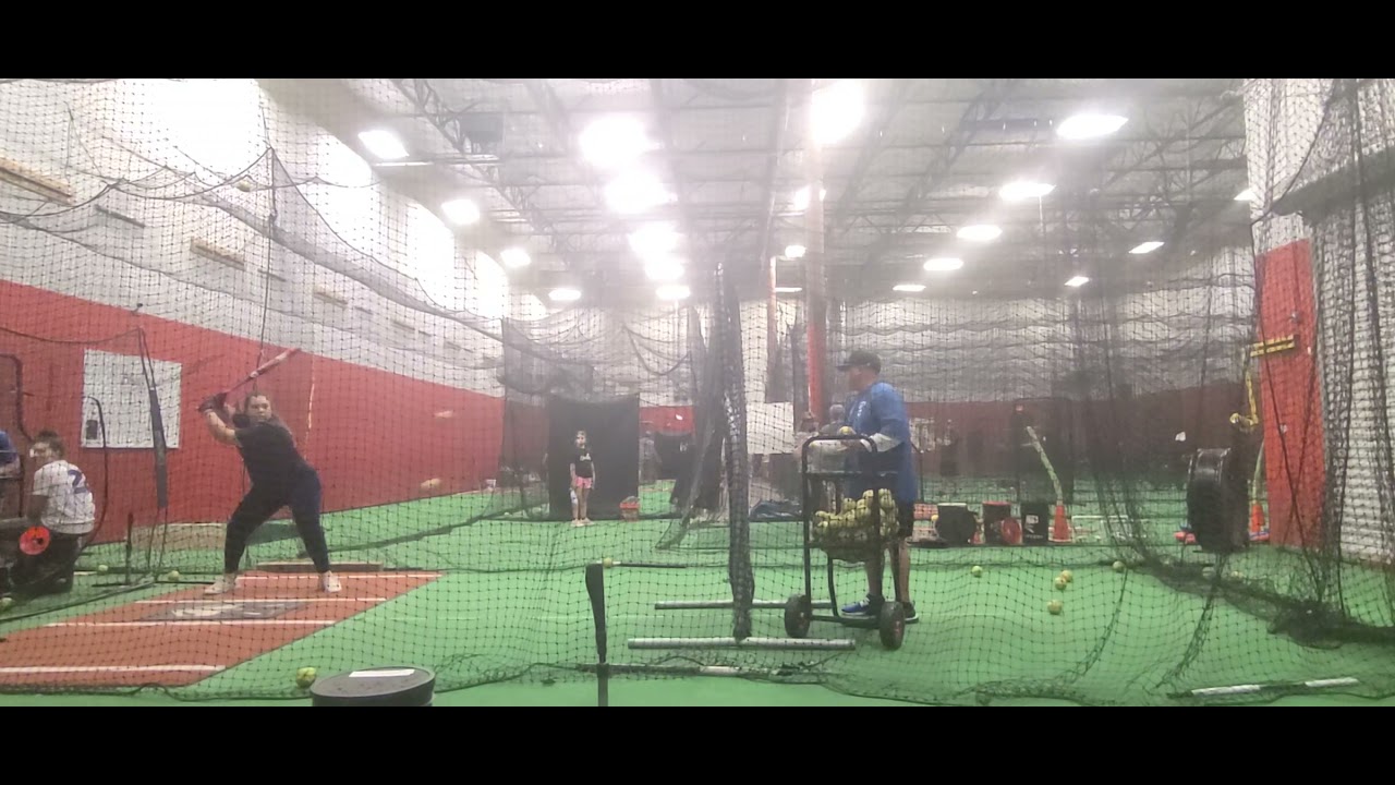 Tuesday night hitting drills with Coach Jason Pagan - YouTube