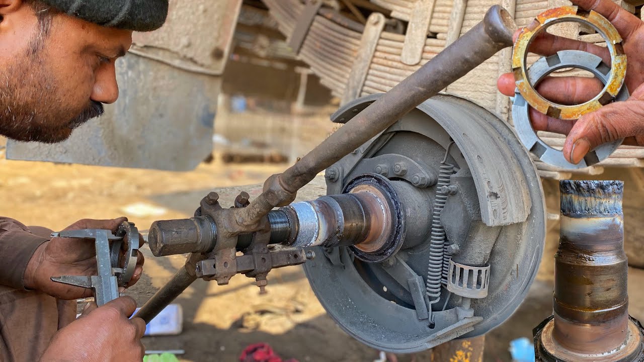 1967 old Bedford truck damage thread of the rear axle spindle how ...