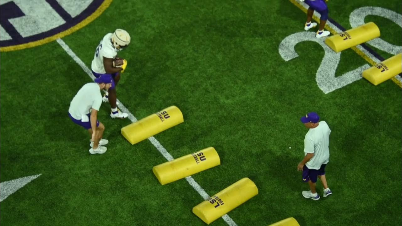 Sights & Sounds - LSU Fall Camp Day Two - YouTube