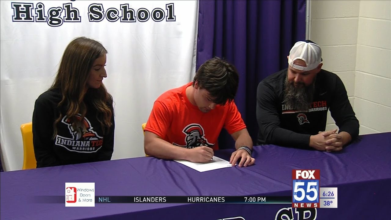 Leo's Heath, Hoeppner, Schott & Tackett sign for college - YouTube