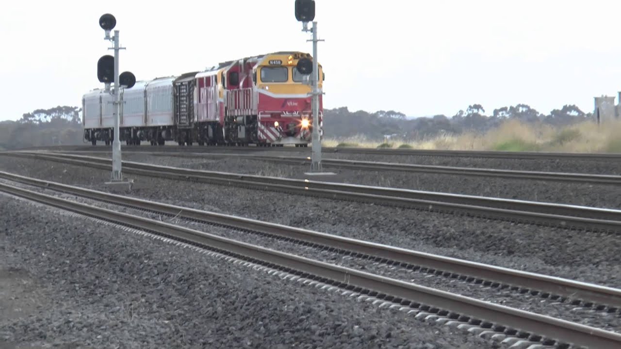 Australian Trains - V/line A Class Locomotive A66 Hitches a Ride on the ...