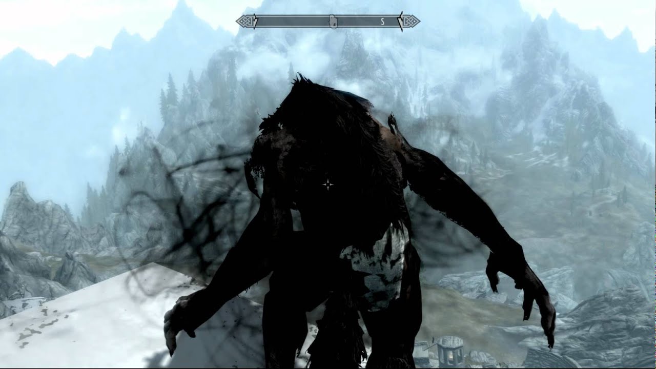 SKYRIM WEREWOLVE TRANSFORMATION + ROARING! - YouTube