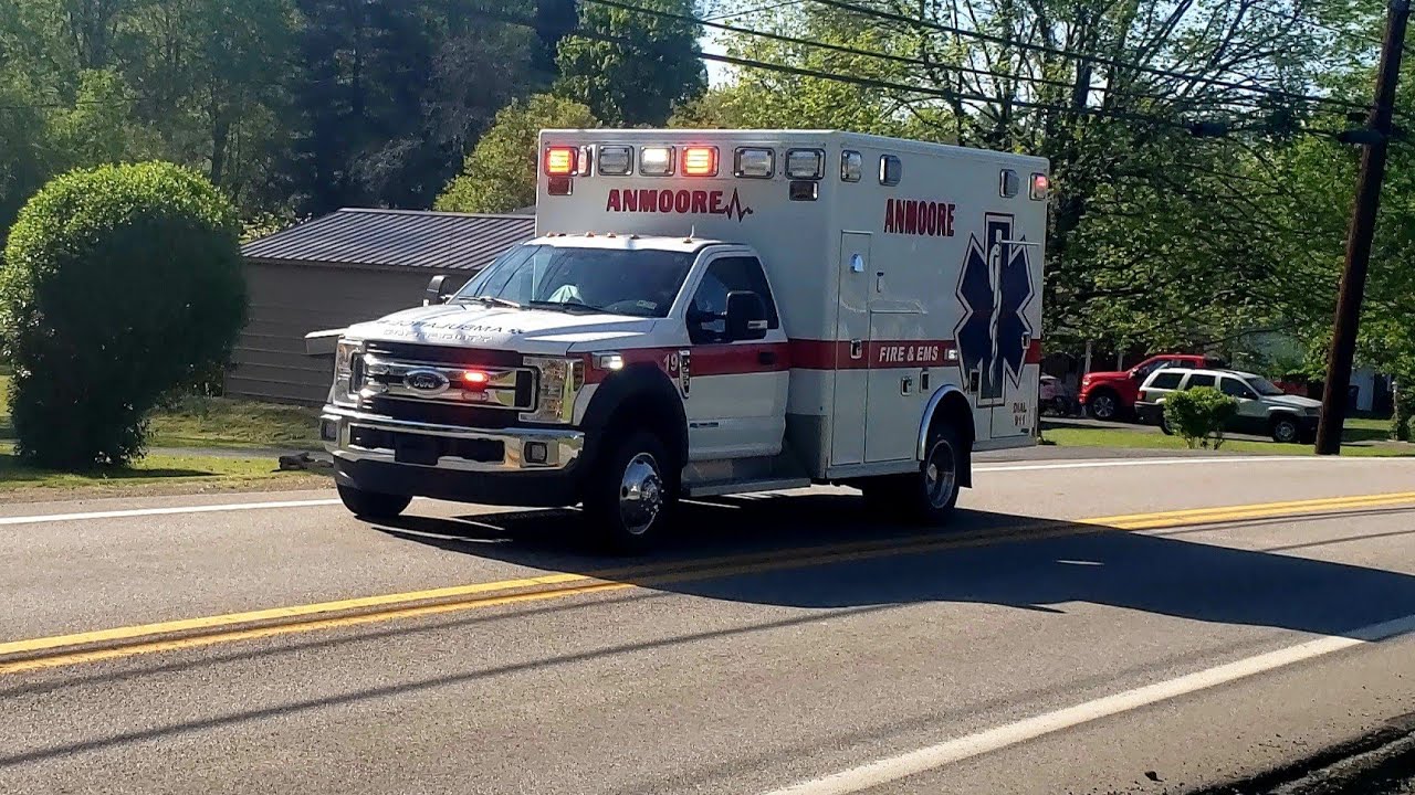 Anmoore Fire and EMS Medic 19 responding - YouTube