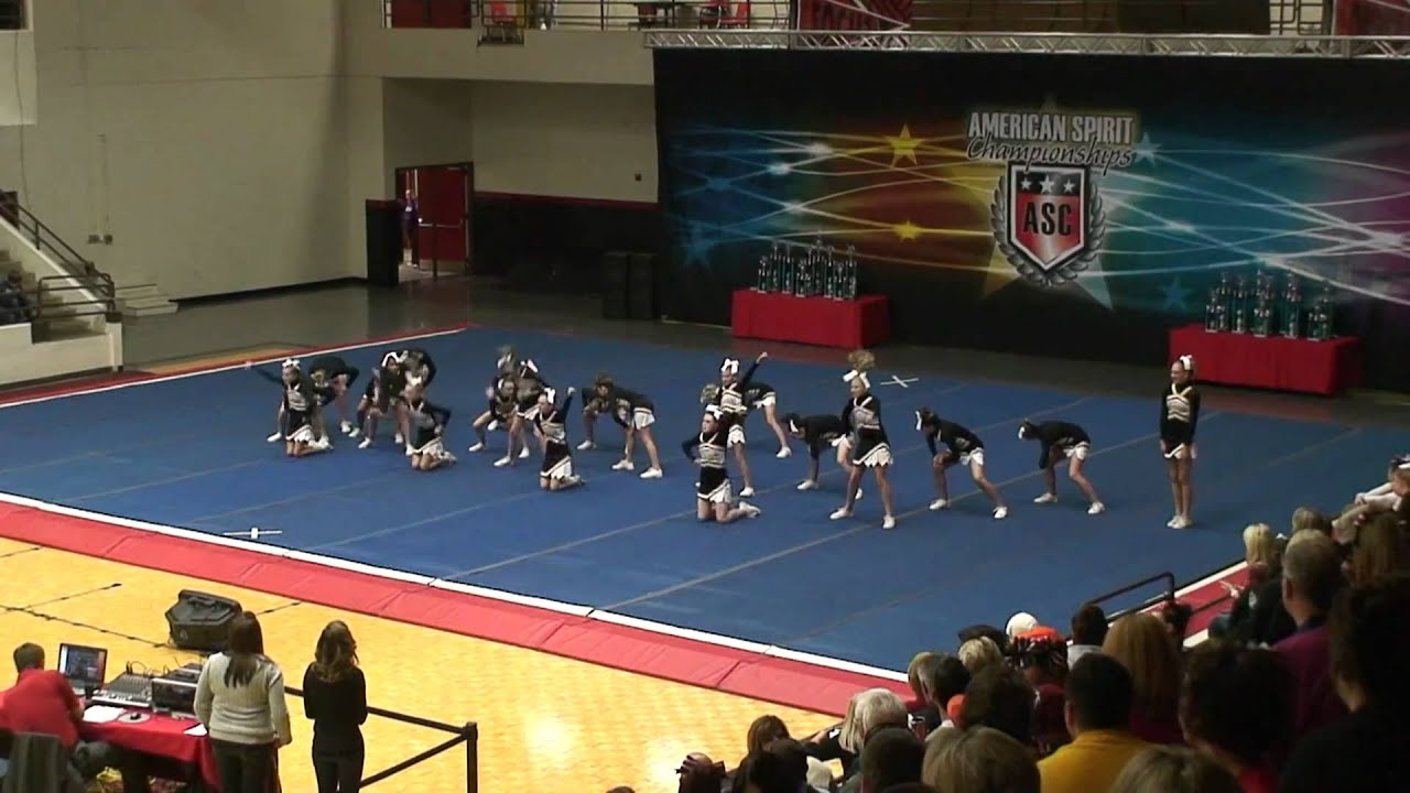 6th grade Sandite cheer competition Nov 2010 - YouTube