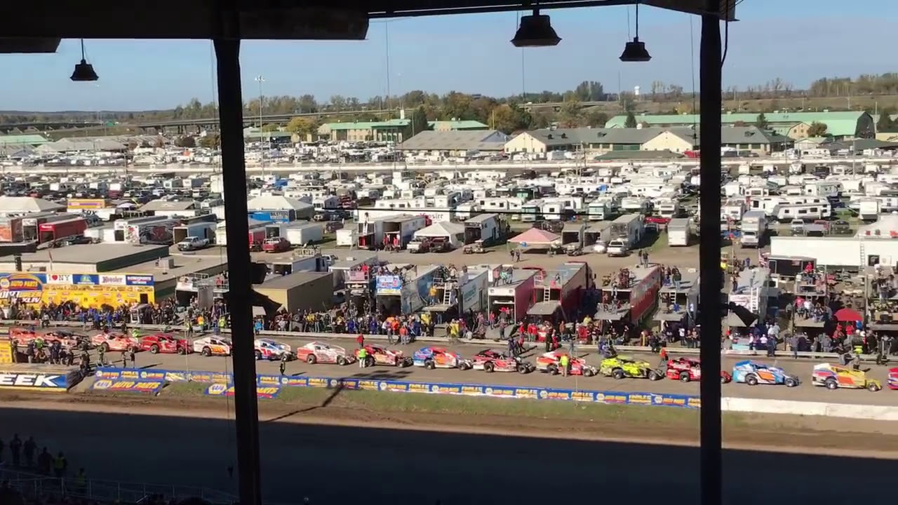 Engines Fired Up At The Final Super Dirt Week In Syracuse (2015) - YouTube