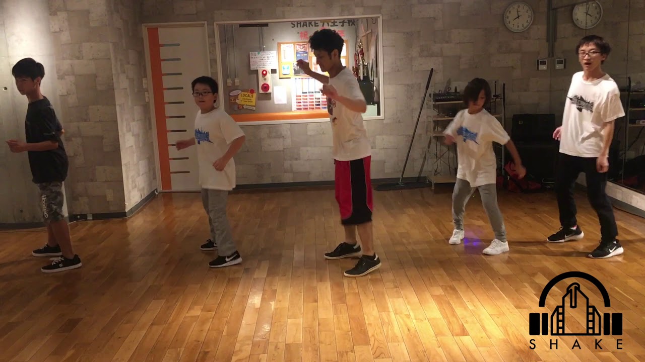 SUKE (SWING TOP STARS☆) / SHAKE DANCE STUDIO - YouTube