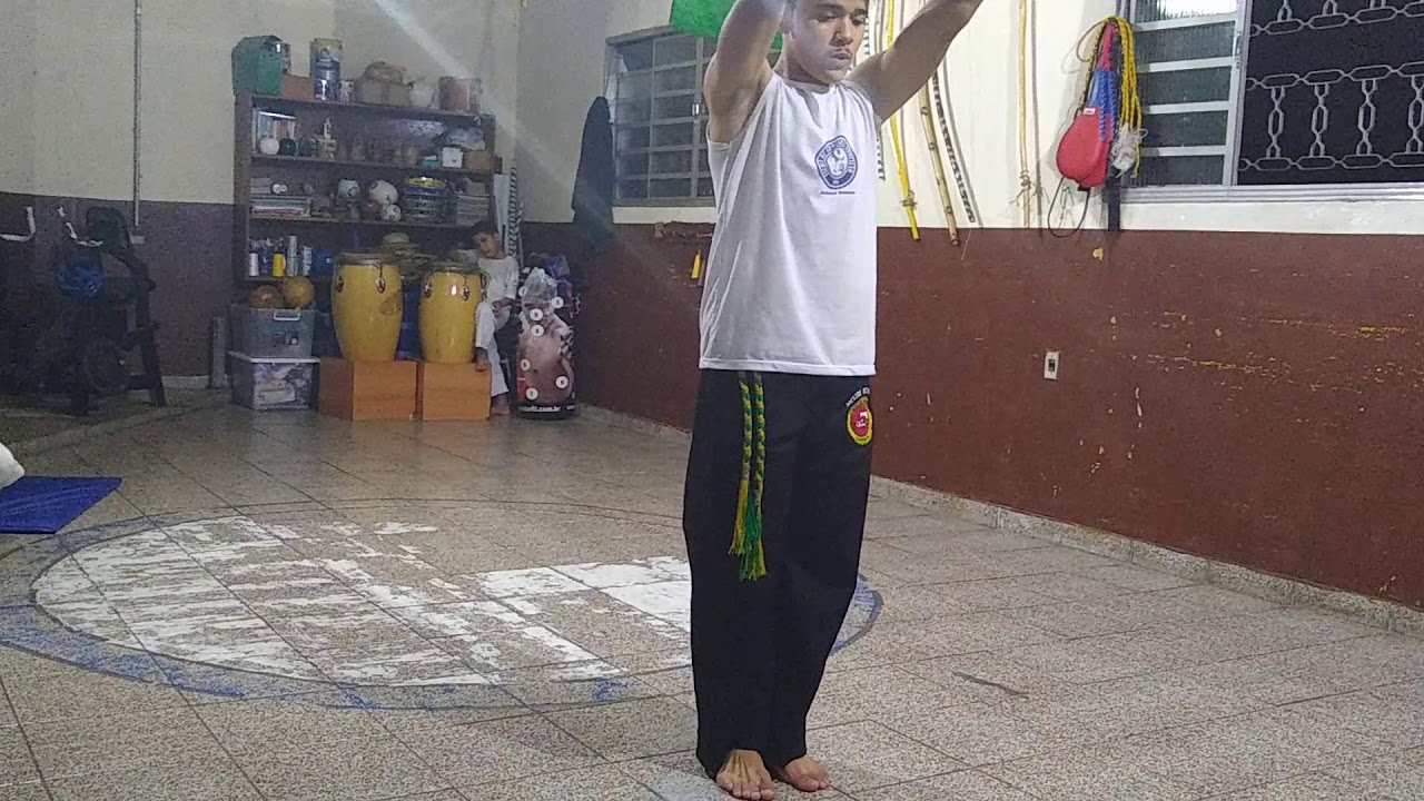 Capoeira Brazilian :Acrobatics Capoeira Mortal Flip - YouTube