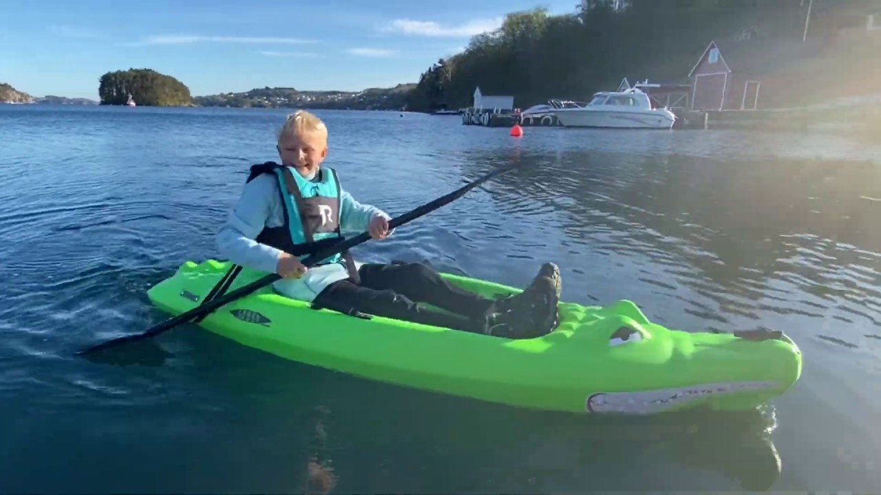 Seasy Kid Croco kajakk - YouTube