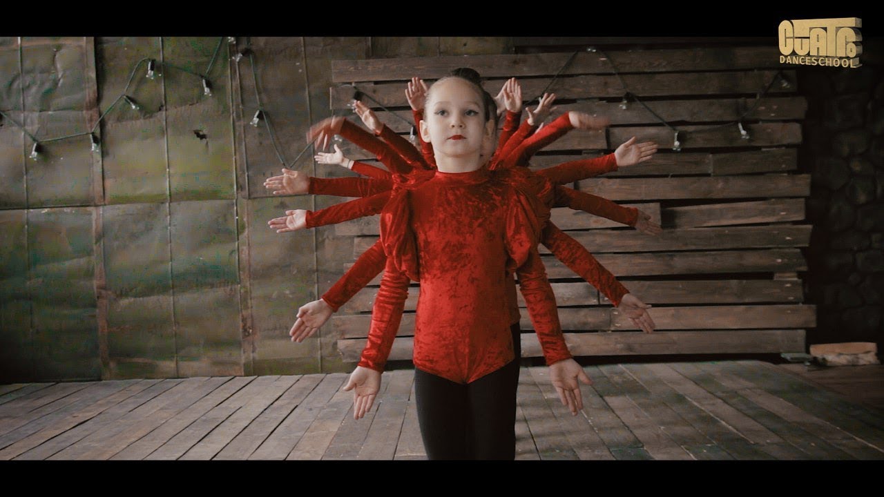 Jazz funk dance "DOLLS". Cuatro kids - YouTube