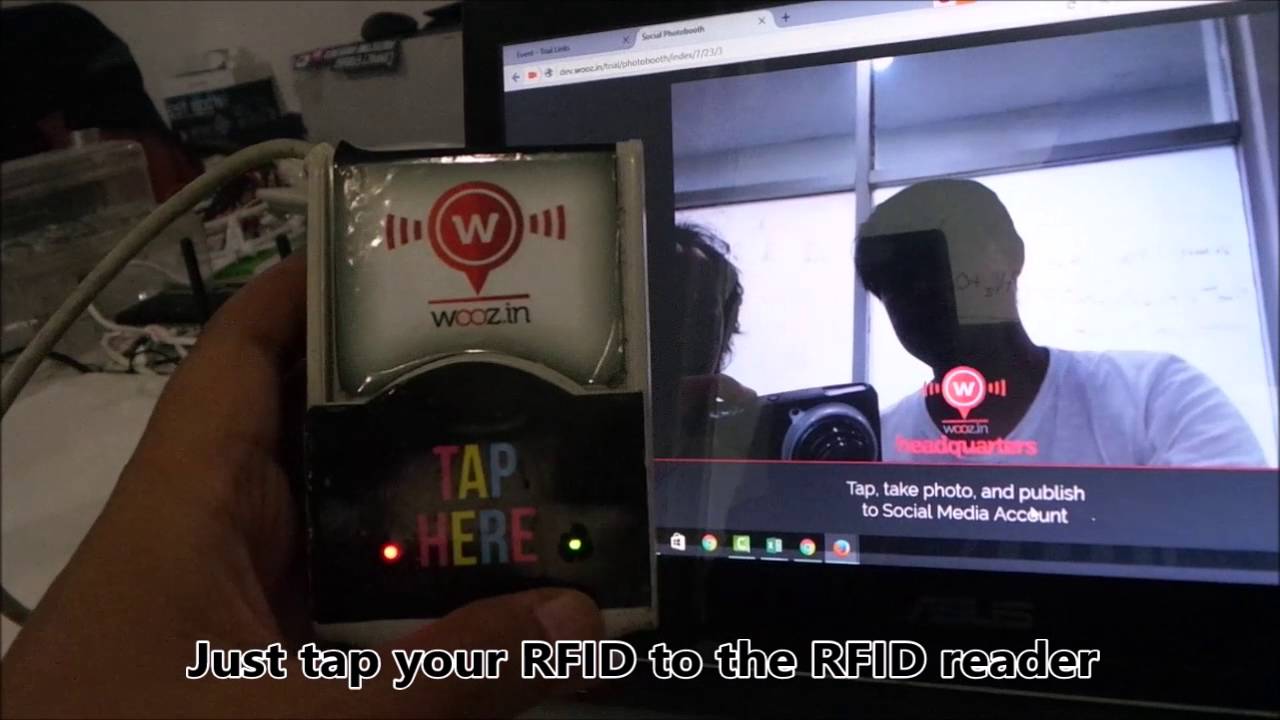 How To: Set Up And Use The Photo Booth - YouTube