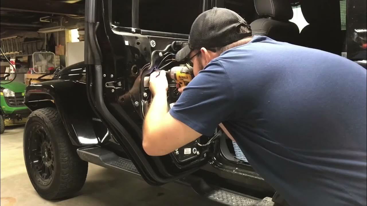 Royal Hooks - Jeep Wrangler JK Billet Door Handle - Customer Installation Video - YouTube