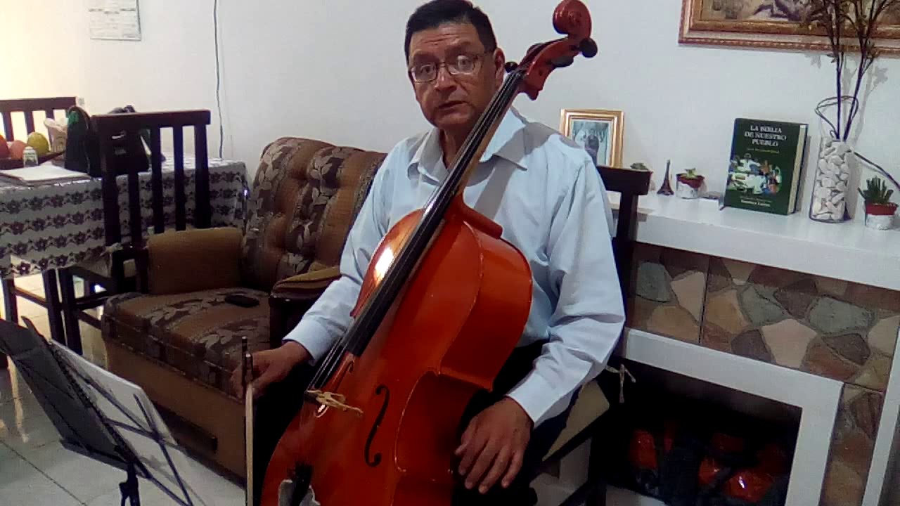 Clase de chello - YouTube