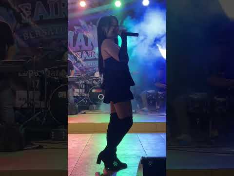 OLLA OLIVA egolan e keri”💃👙💦💦aahah#dangdut #fypシ #biduancantik #biduandangdut #biduanday 