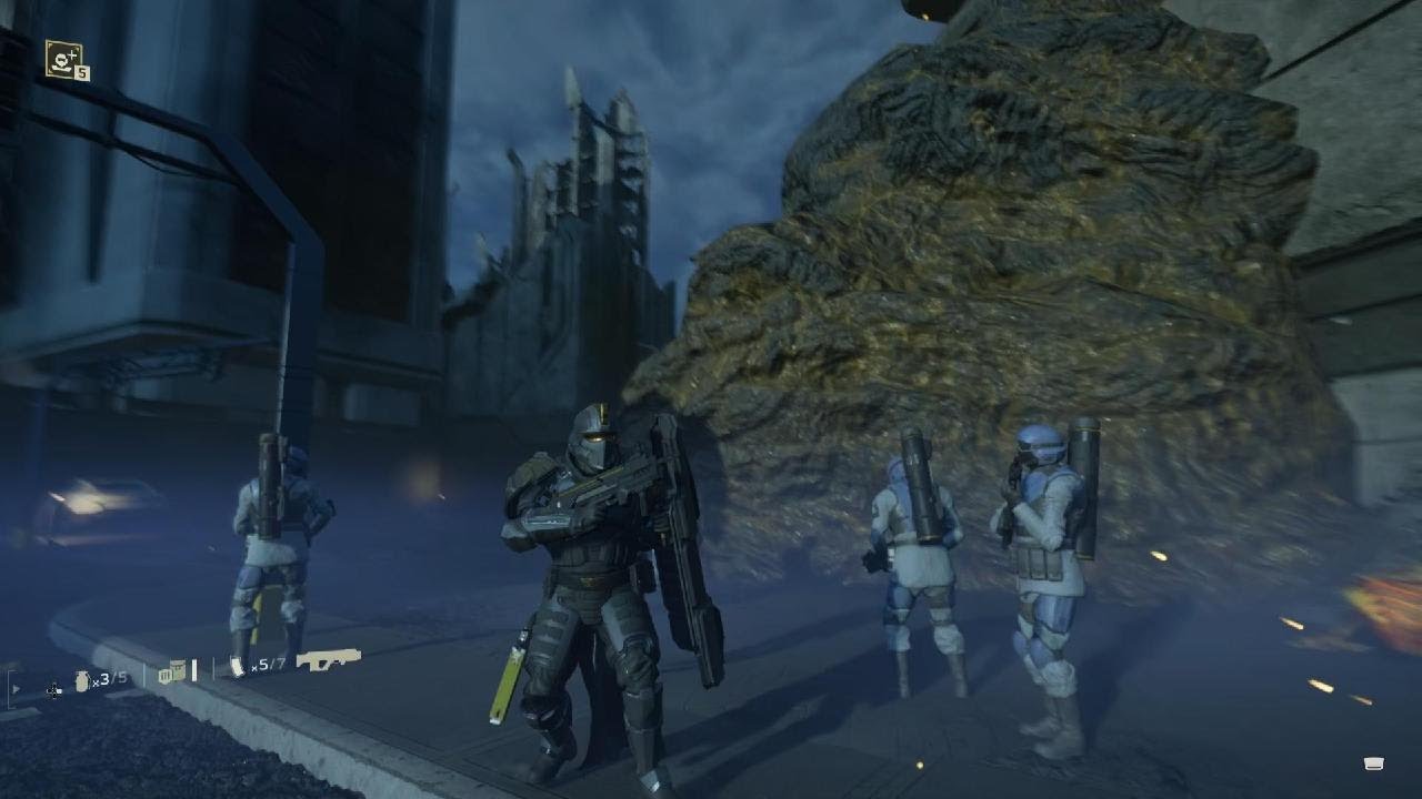 HELLDIVERS 2: SEAF Trooper Goes Manic and Runs in Circles - YouTube
