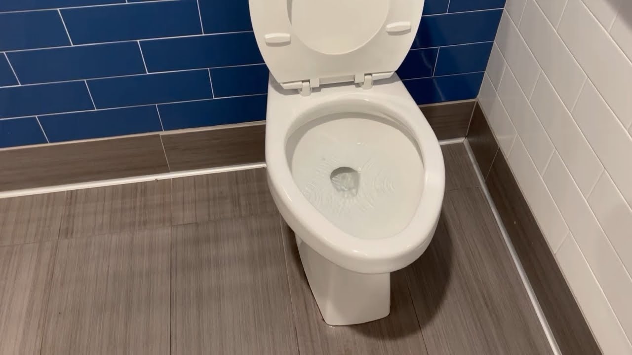 Toto CT705 Toilet at a Walmart - YouTube